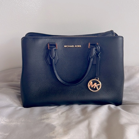 Michael Kors | Bags | Michael Kors Camille Black Pebble Leather Bag ...